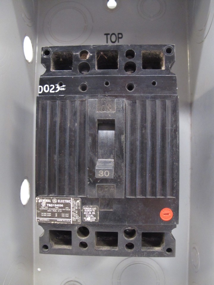 GE Circuit Breaker Enclosure 100 Amp TE100F TE100S General Electric ...