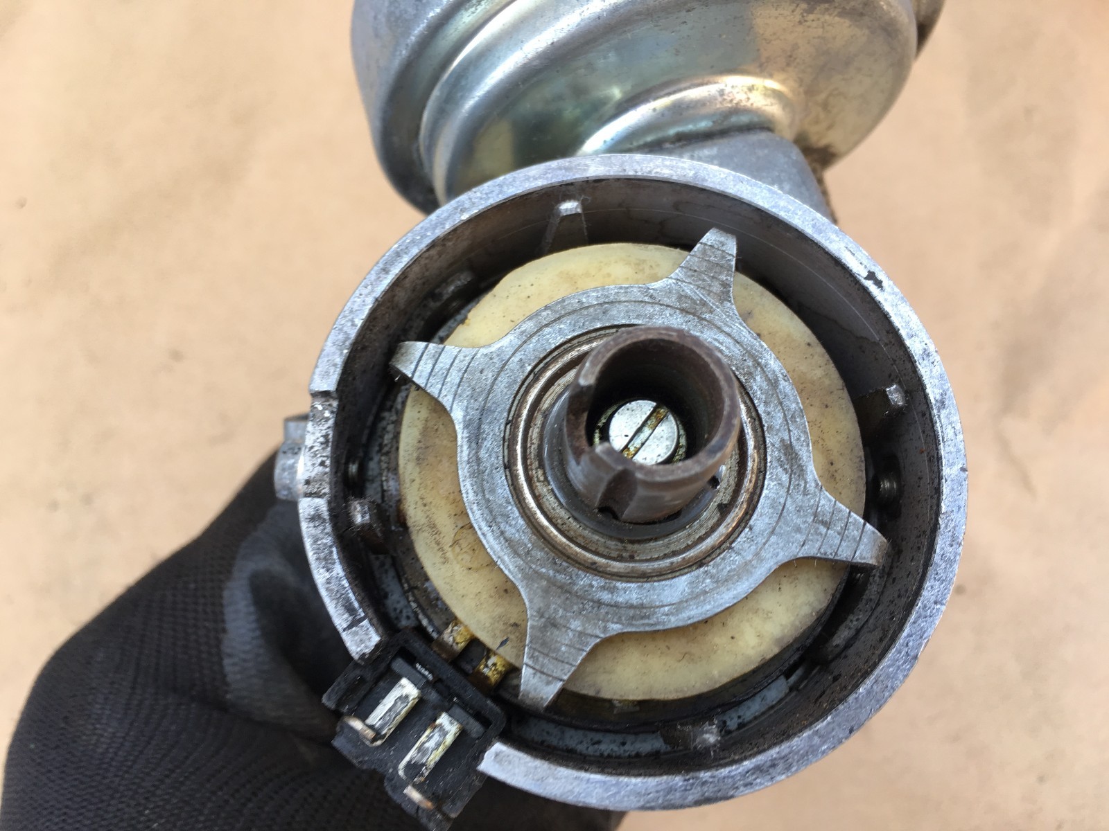 Porsche 924 Ignition Distributor BOSCH Z44 0 237 003 018 FL#2 | eBay