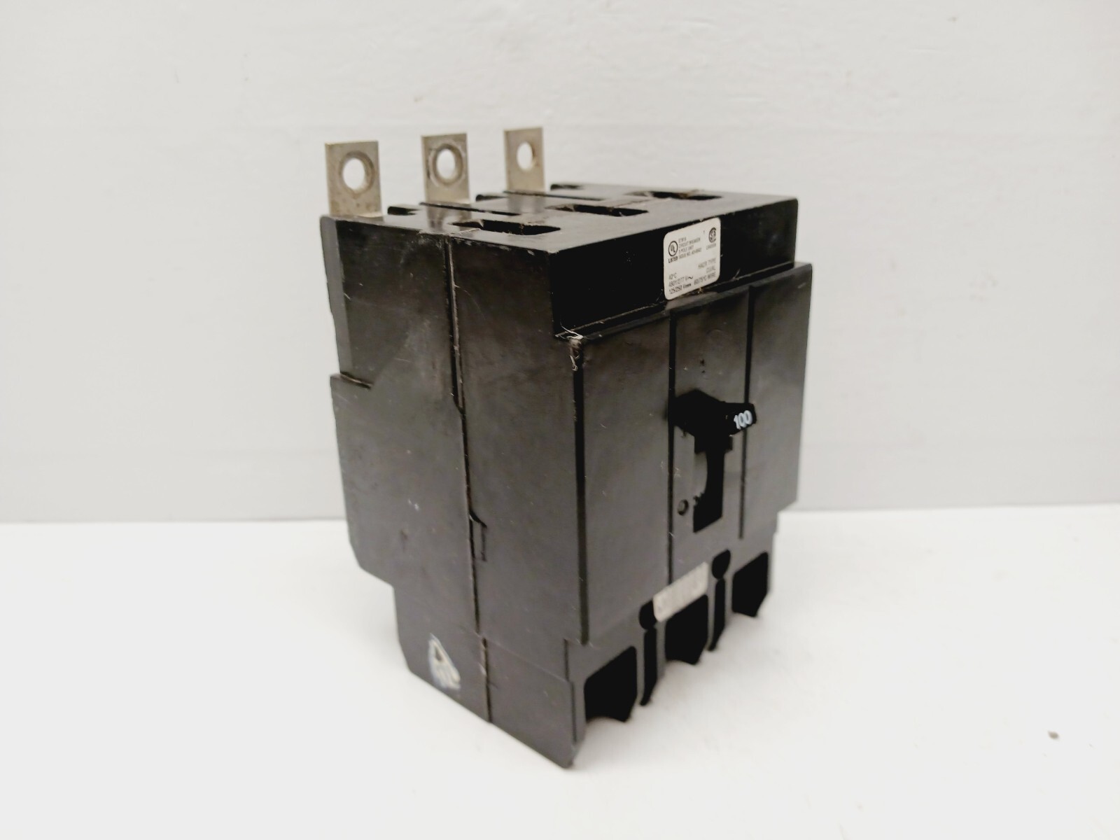 EATON GHB3100 100 AMP BOLT-ON CIRCUIT BREAKER 3 POLE 277/480 VAC 250 ...