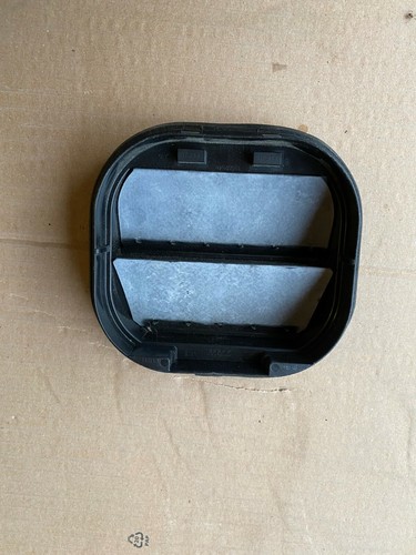 GM OEM Quarter Panel - Pressure Vent 13502348 | eBay