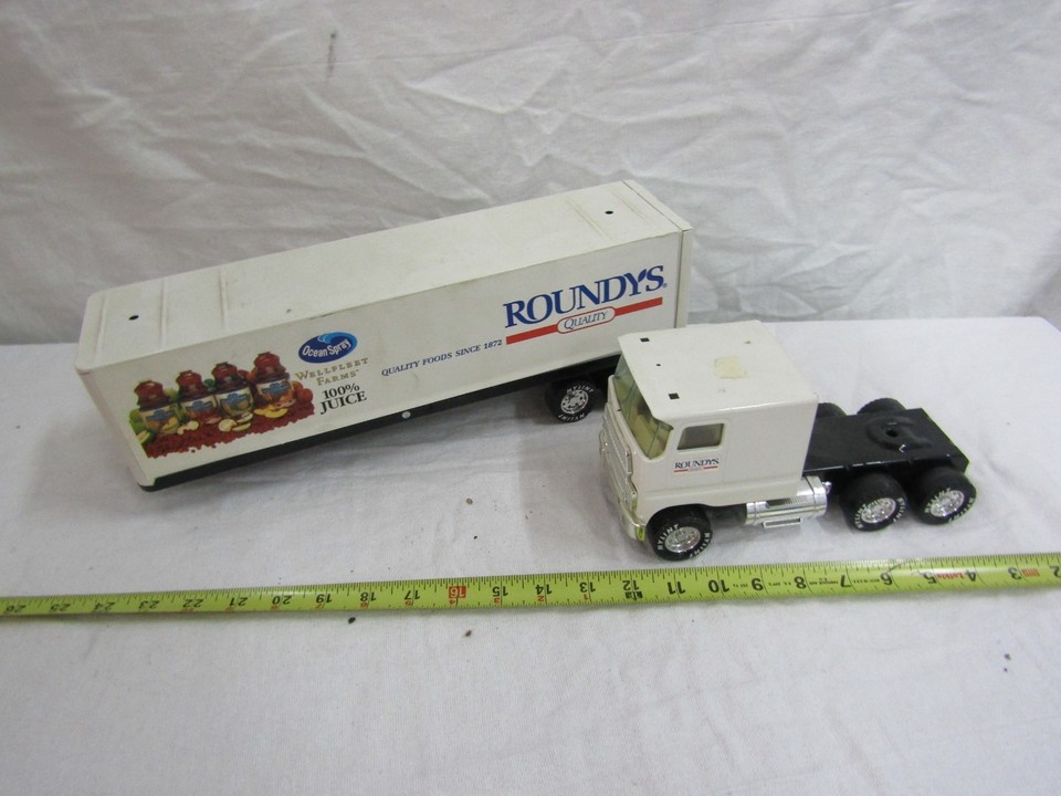 VINTAGE NYLINT PRESSED STEEL PARTS TRUCK SEMI RIG HAULER TRAILER CAB ...