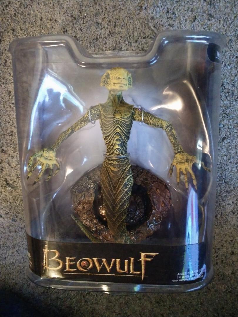 Beowulf GRENDEL'S MOTHER 2007 Action Figure Monster MCFARLANE Toys NEW ...