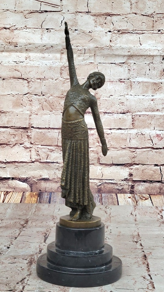 Large Art Noveau/Deco/bronze flapper girl figure Signed stamped D.H ...