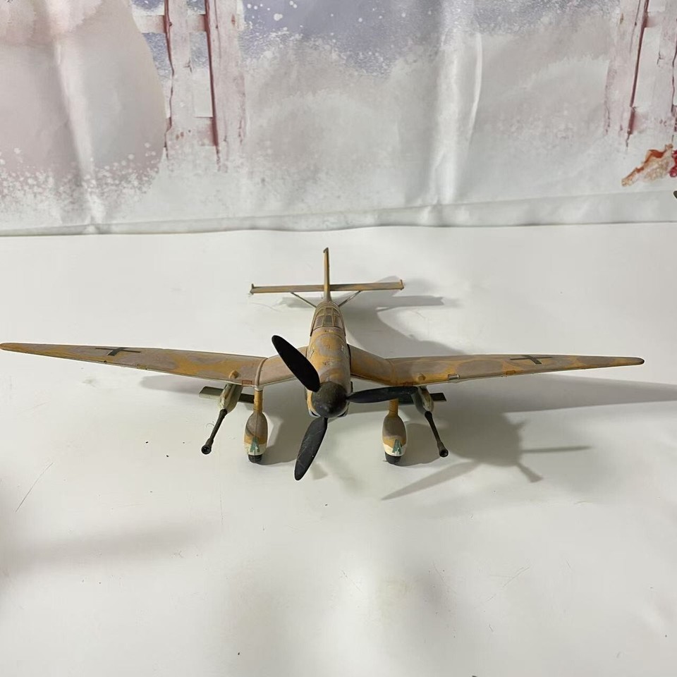 WWII GERMAN JUNKERS JU-87 B2/R2 STUKA ITALERI Built Painted AIRPLANE ...