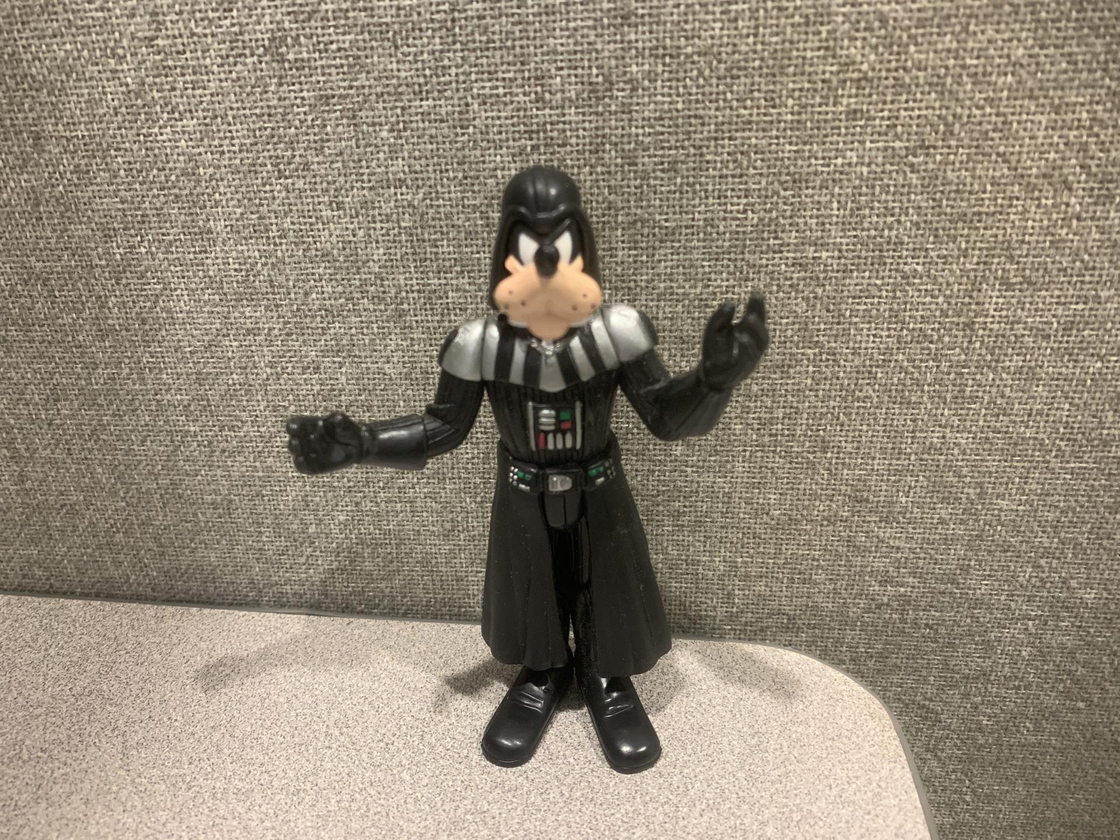 Star Wars 4.5" Goofy as Darth Vader Action Figure - 2007 | eBay