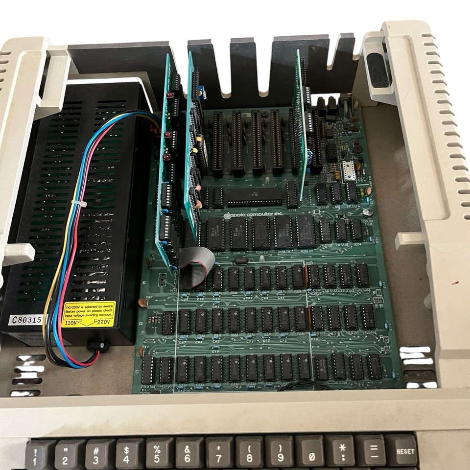 Vintage Apple II Plus Computer A251048 With Disk Drive 1 & 2 Untested ...