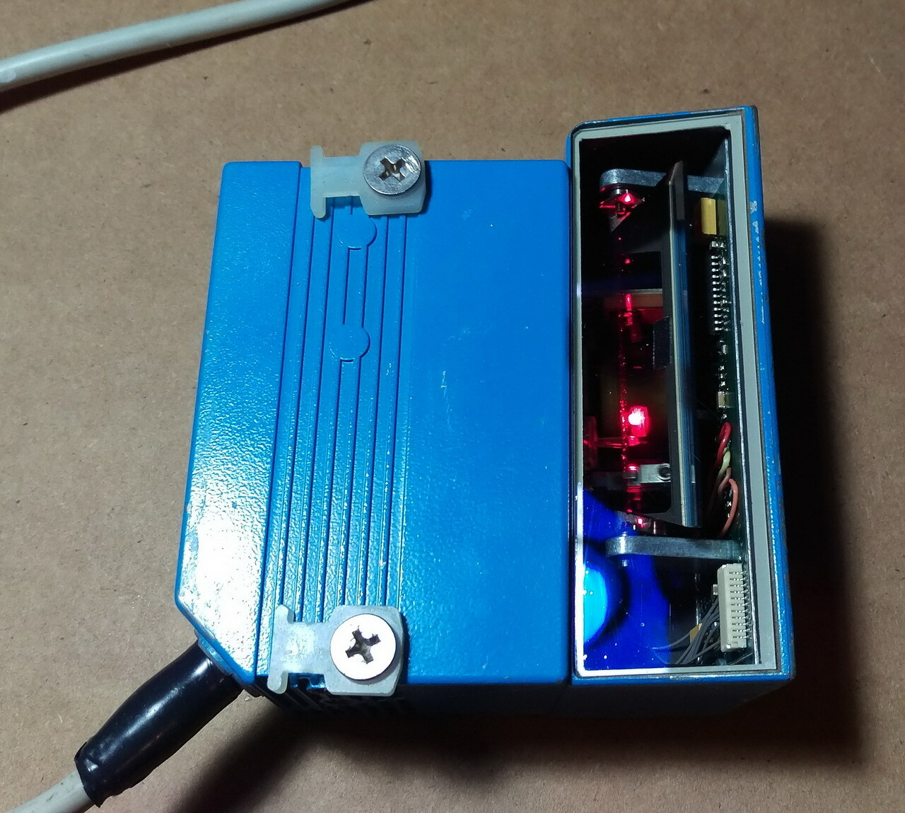 SICK CLV432-6010 Barcode Scanner - Short Range w Oscillating mirror | eBay