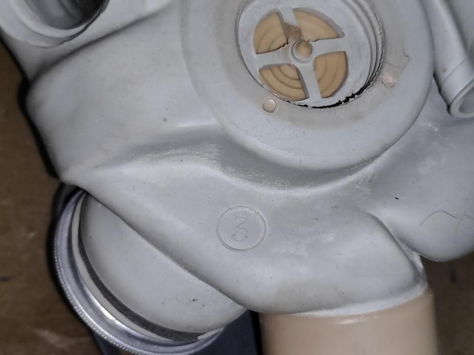 Vintage Soviet Russian USSR Military PMG Gas Mask EO-18 Nerekhta, Size ...