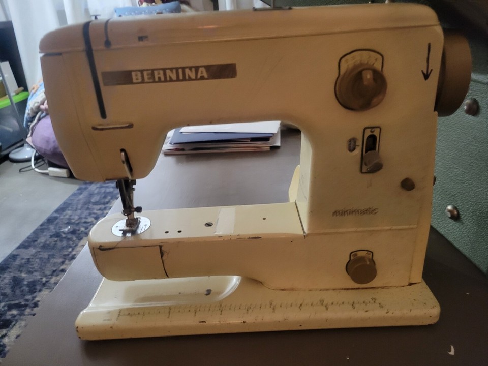 Sewing Machine - Bernina Minimatic Model 707 | eBay