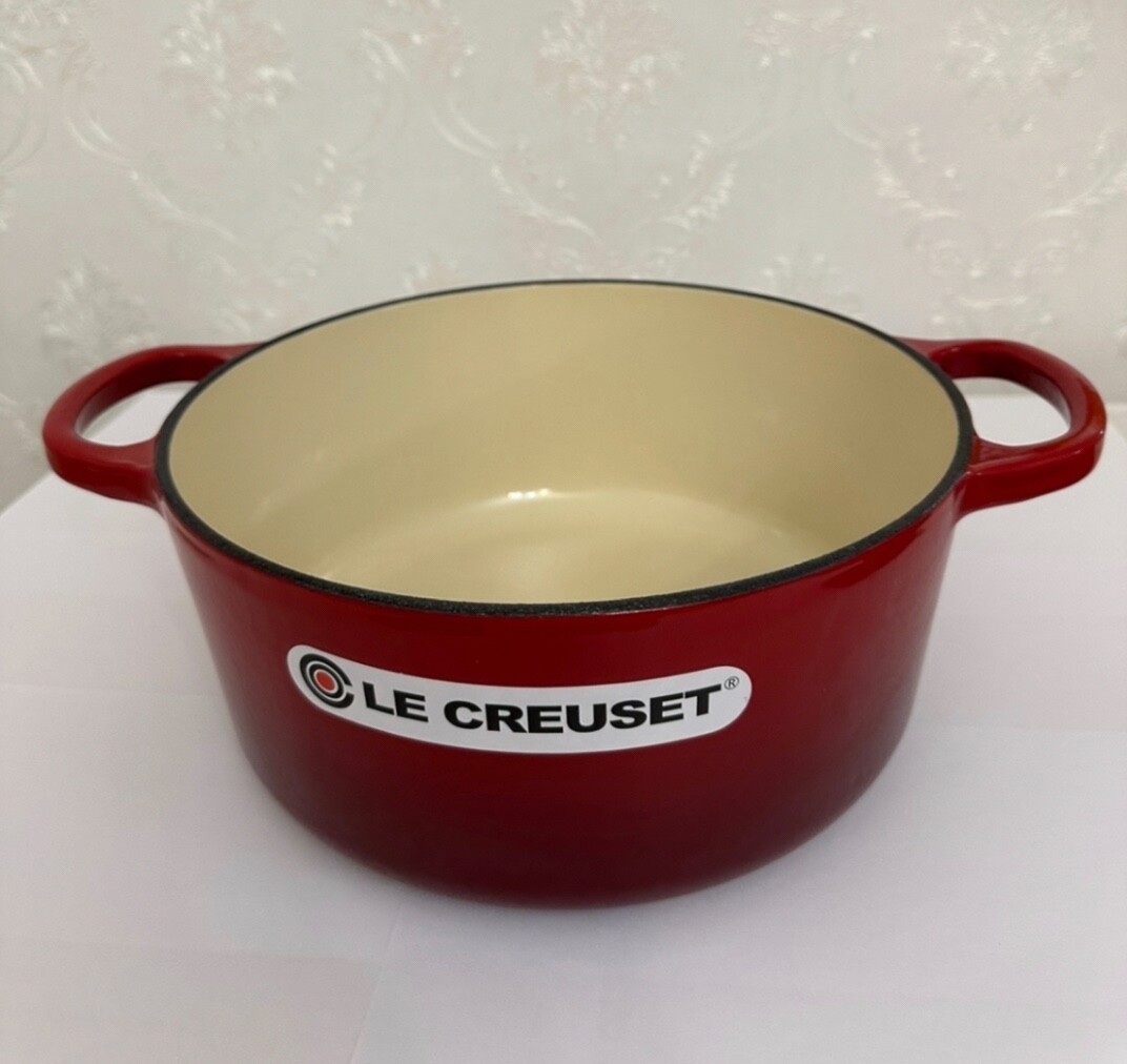 Le Creuset Round Dutch Oven 4.5 Qt - Red for sale online | eBay