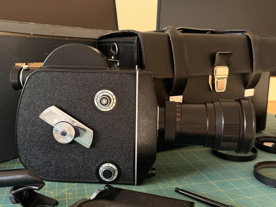 K-3 Krasnogorsk-3 16mm Film Camera with Meteor-5-1 Lens M42 Zoom Lens ...