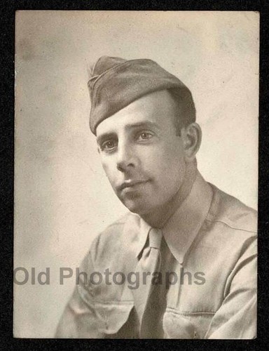 STUDIO PORTRAIT HANDSOME YOUNG SOLDIER WW2 ERA OLD/VINTAGE PHOTO- G256 ...