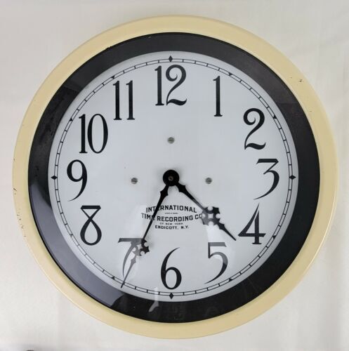 Collectible Wall Clocks 1920-1949 Time Period Manufactured for sale | eBay