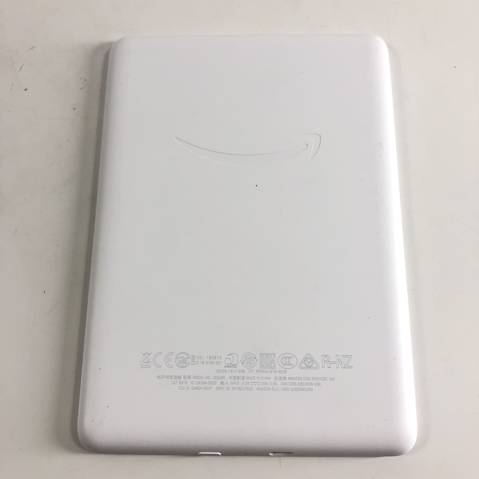 Amazon Kindle 10th Generation 8GB Wi-Fi 6in White - Grade A