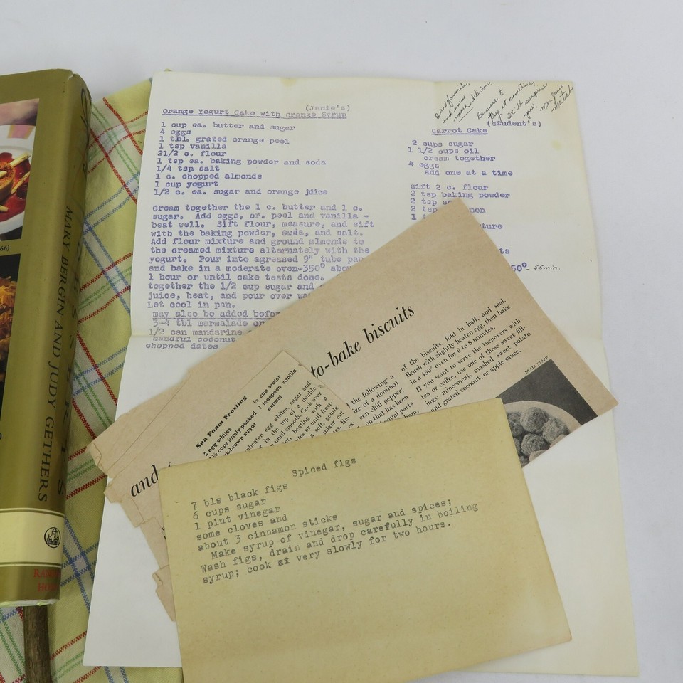 Spago Desserts Cookbook Mary Bergin Judy Gethers Hardback Cook Book ...