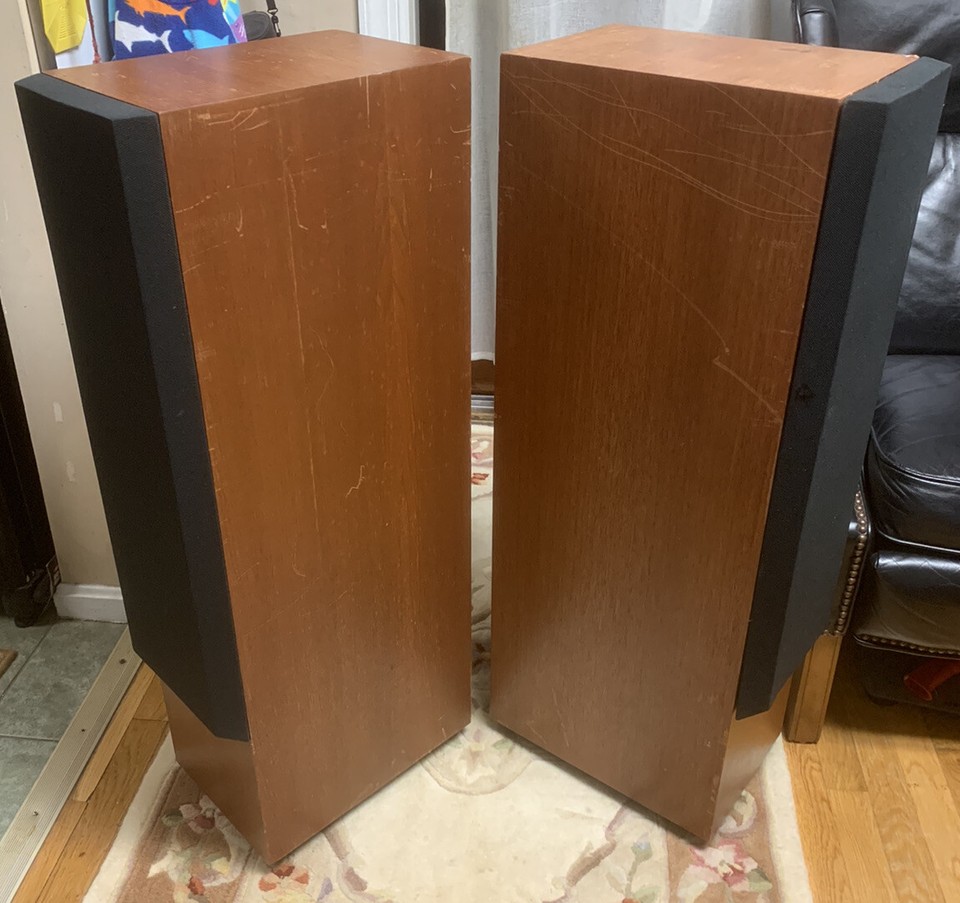 Cambridge SoundWorks Tower Floorstanding Speakers Pair - L&R Pick Up ...