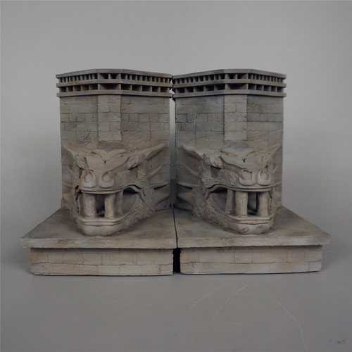 Game Of Thrones Periphery Dragonstone Castle Gate Calligraphy Statue ...