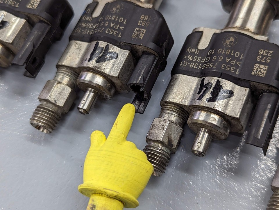 BMW 135 335 535 OEM FRONT ENGINE MOTOR HIGH PRESSURE FUEL INJECTOR SET ...