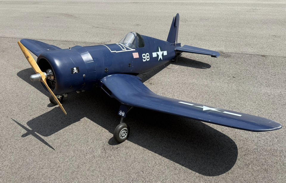 Ziroli F4U Corsair 93" wingspan w/ 6.4 CI 104 CC Quadra Sabitino RC ...