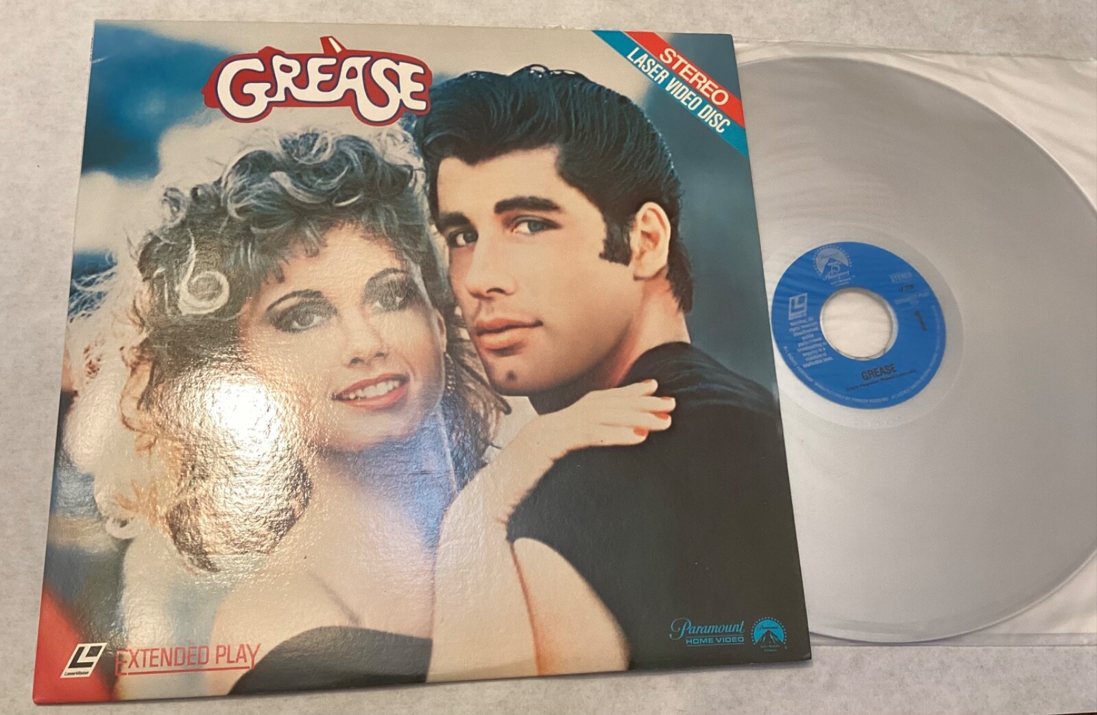 Grease laserdisc LD 1981 NEAR MINT Travolta Newton-John Paramount 1977 ...