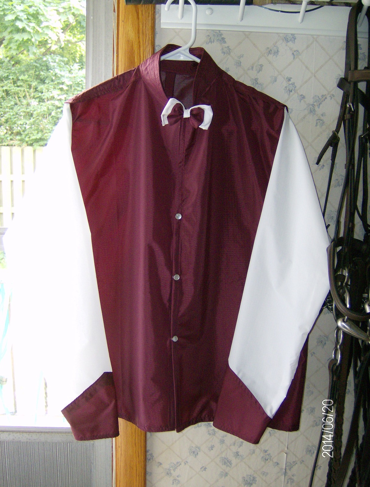 HORSE RACING JOCKEY SILKS YOU CHOOSE COLORS NYLON or SATIN SURGED SEAMS ...