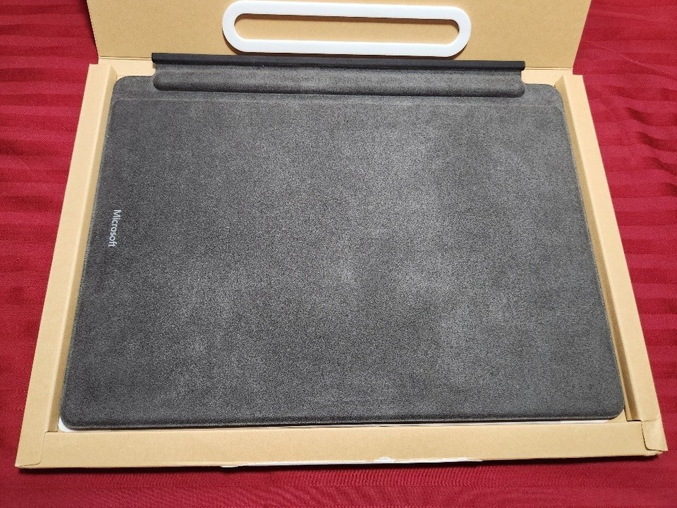 Microsoft Surface Pro Keyboard Model 1864 / New / Open Box / 8XB-00139 ...