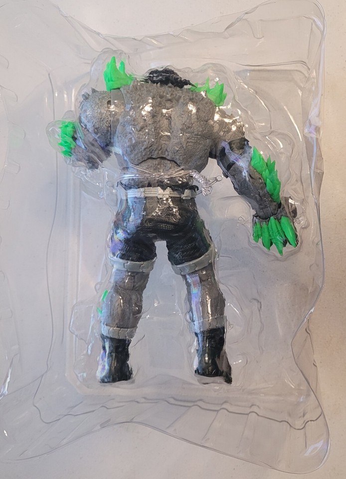 McFarlane DC Mega Kryptonite Doomsday Superman Batman Megafig Action ...