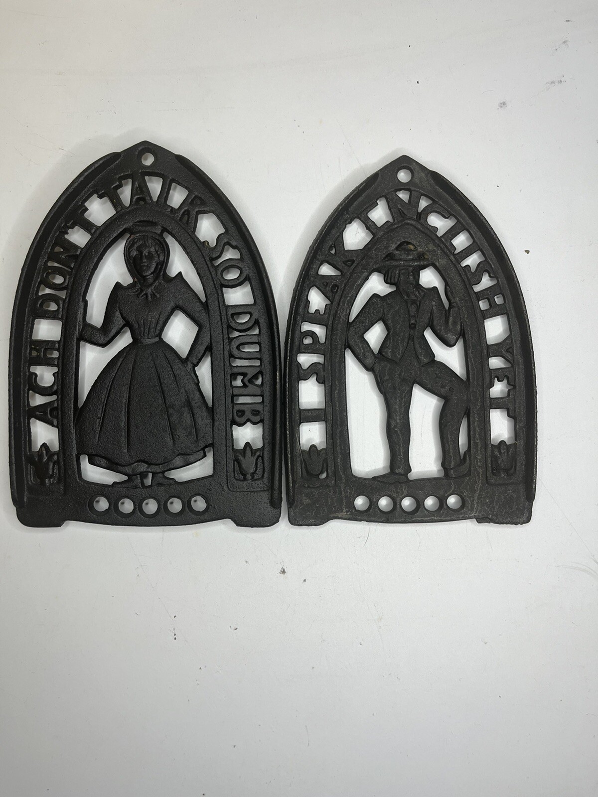 Vintage Cast Iron Trivet Wall Hanging Set Mixed 1952 JZH & Taiwan *Read ...