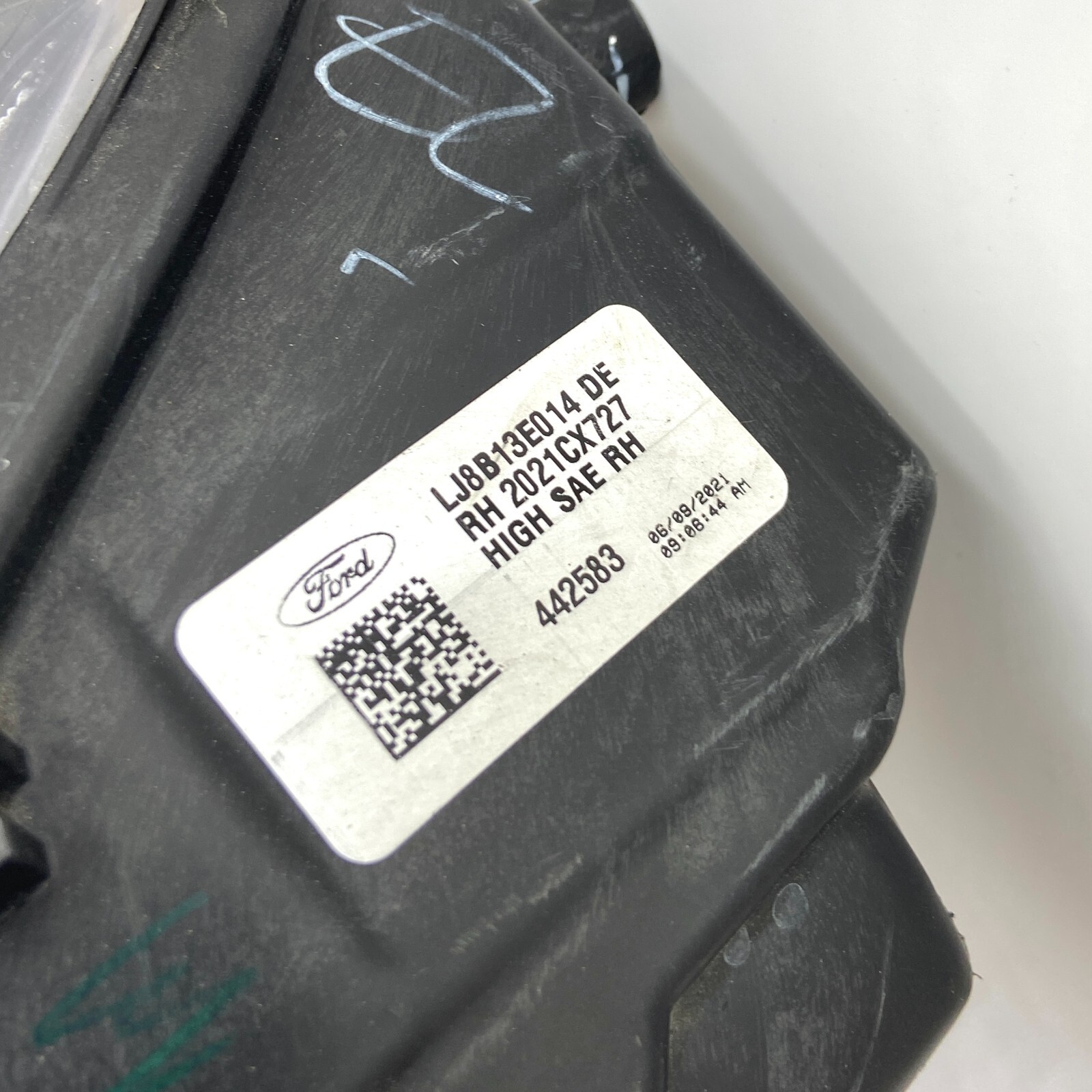 OEM 21-23 Ford Mustang Mach-E Right LED Headlamp Light Lamp Headlight ...