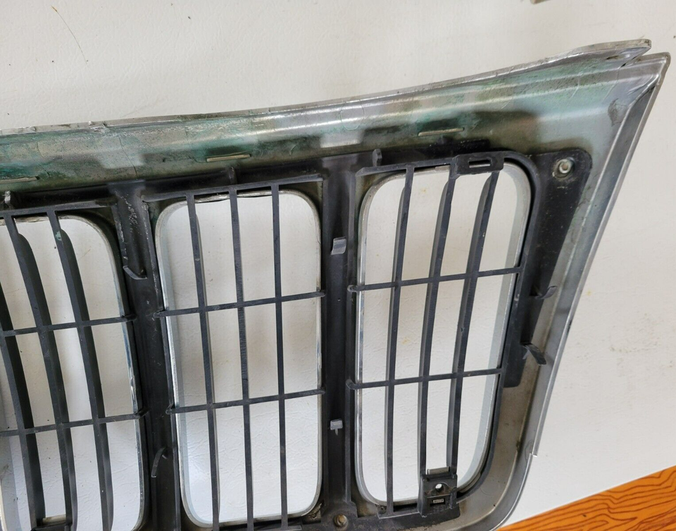 1999-2003 Jeep Grand Cherokee WJ Grille Grill Chrome Front Upper OEM | eBay