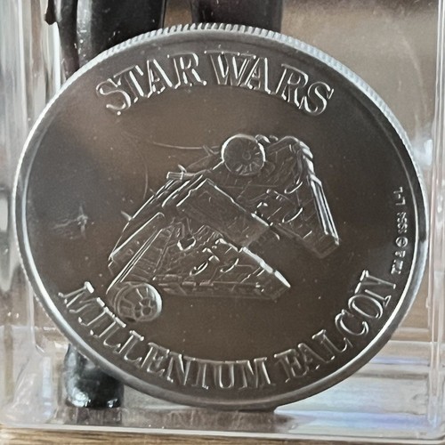 Vintage MILLENIUM FALCON “Mail-Away” Coin - POTF Cat IV - 1984 Kenner ...