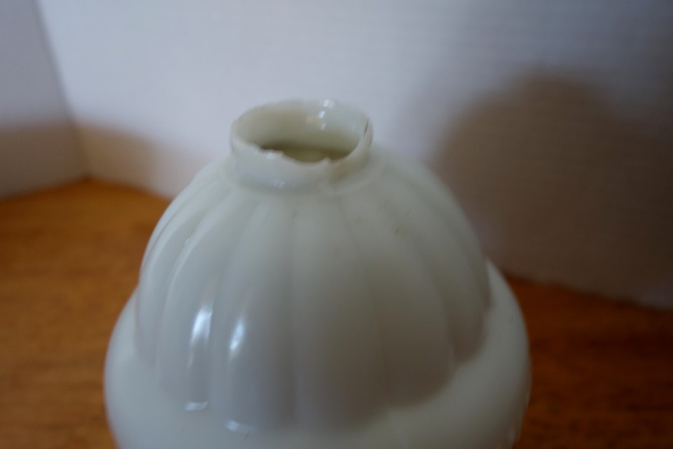 VINTAGE LIGHTNING ROD BALL W. C. SHINN MFG CO MILK GLASS CHIPS ON TOP ...