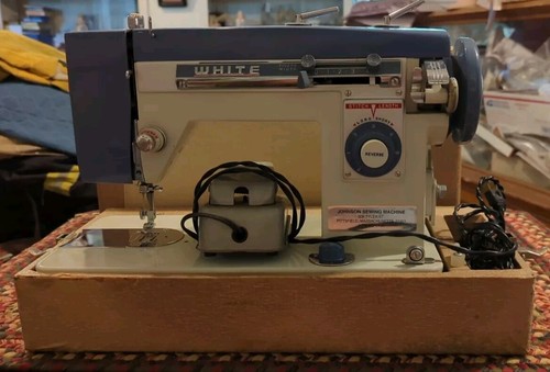 Vintage WHITE Gorgeous Working Condition Zig Zag Sewing Machine 265 ...