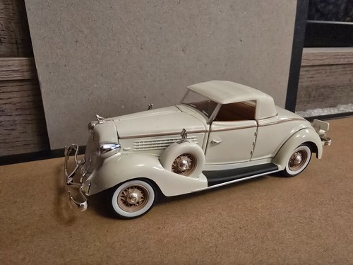 Auburn 851 1935 - Signature - Skala 1:3 2 Toy Model Automobile | eBay