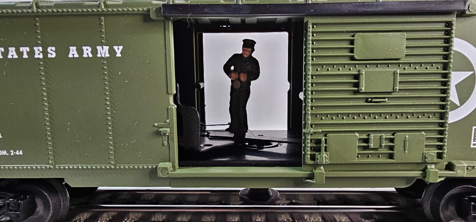 Lionel 6-26776 O Gauge US Army Operating Boxcar USAX#26413 | eBay