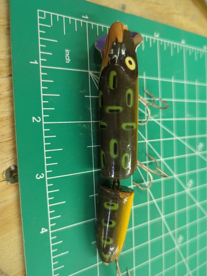 Vintage Heddon Wood Vamp Jointed Perch - 4 3/4'' w/ Additional Vintage ...