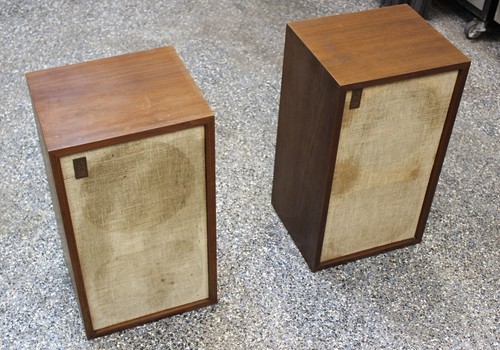 Acoustic Research AR-2aX -Vintage Speakers Set Of 2 - Walnut Cabinets ...