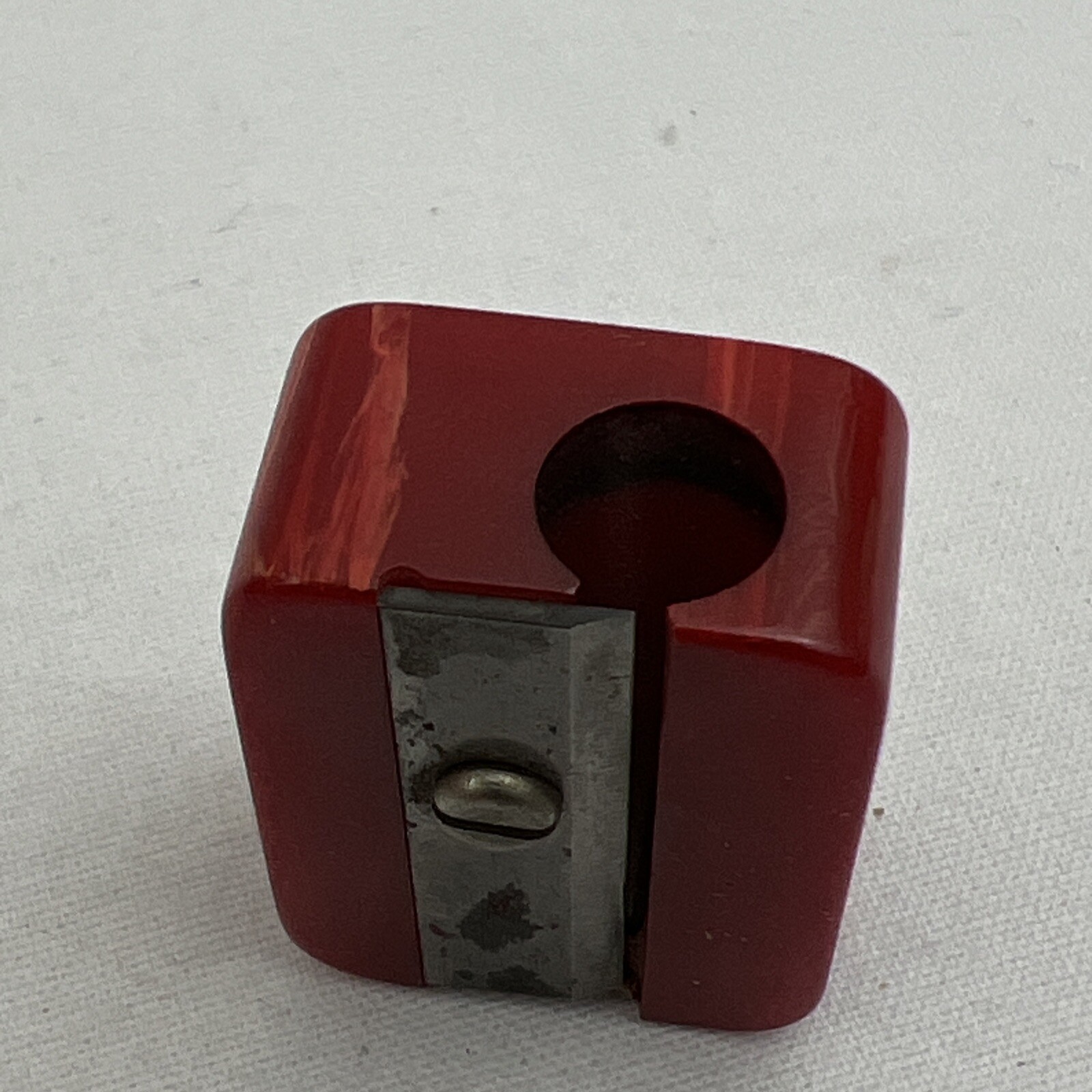 Vintage Red Bakelite Pencil Sharpener Rectangle 1 1/16" x 7/8" x 1/2 ...