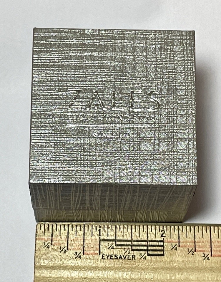 NEW~ZALES Jewelers EMPTY Clamshell Necklace/Earrings/Ring Presentation ...