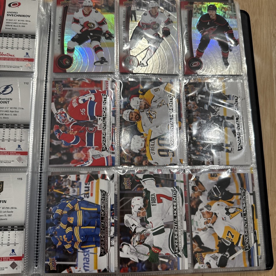 2025/26 TIM HORTONS HOCKEY NEAR COMPLETE 228/234 MASTER SET W/ BINDER ...