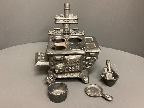 AAA Queen Black Cast Iron Miniature Wood Cook Stove Toy, Replica W/Pots ...
