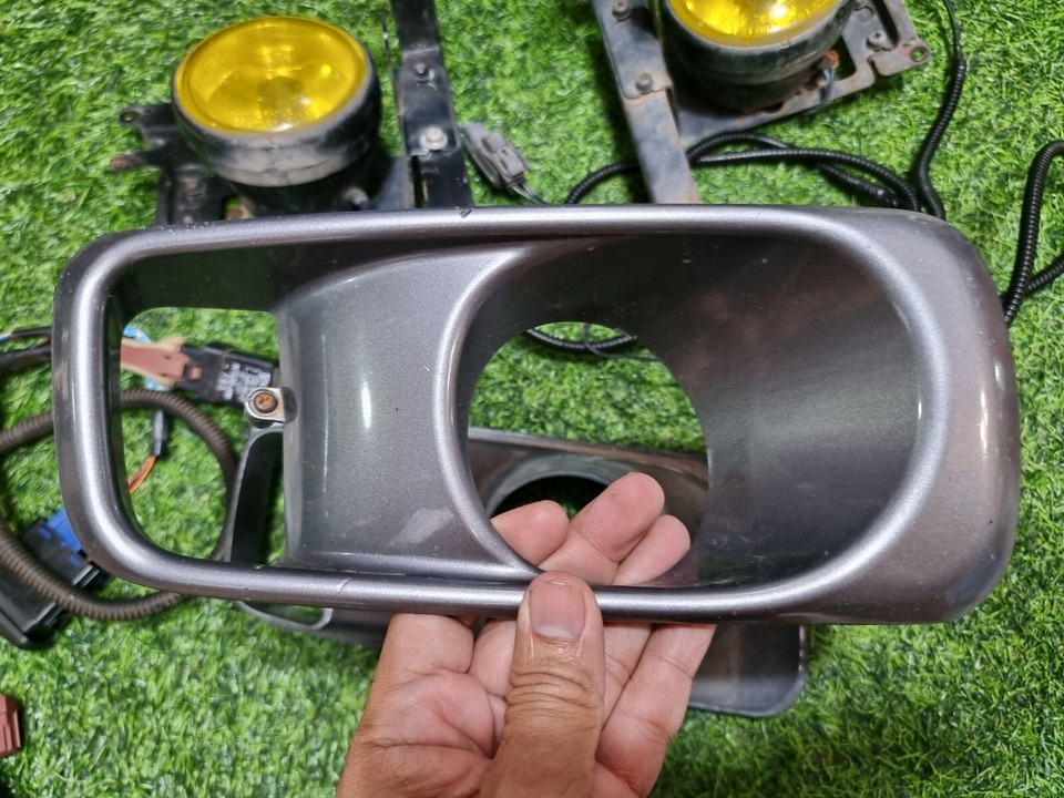 1999-2000 Honda Civic EK Yellow Fog Lights Stanley Raybrig complete set ...