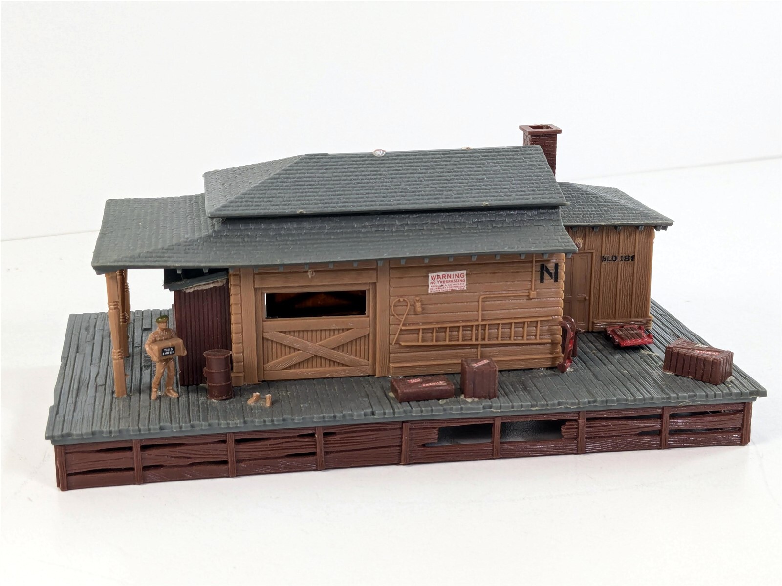 TYCO Freight Station Vintage HO Scale Building Built | eBay