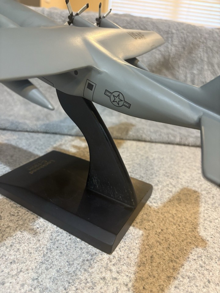 USAF Lockheed Martin C-130 Hercules Transport Desk Top Model 1/100 | eBay