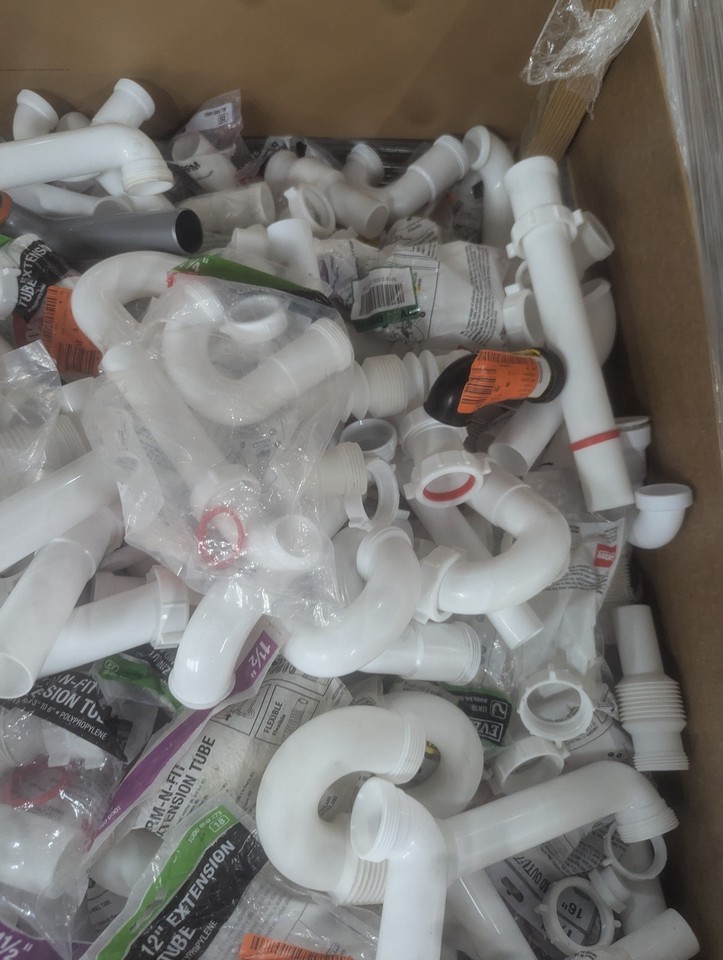 10 Lbs. Assorted Oatey PVC Plumbing Kits P-Traps Extensions Adapters ...