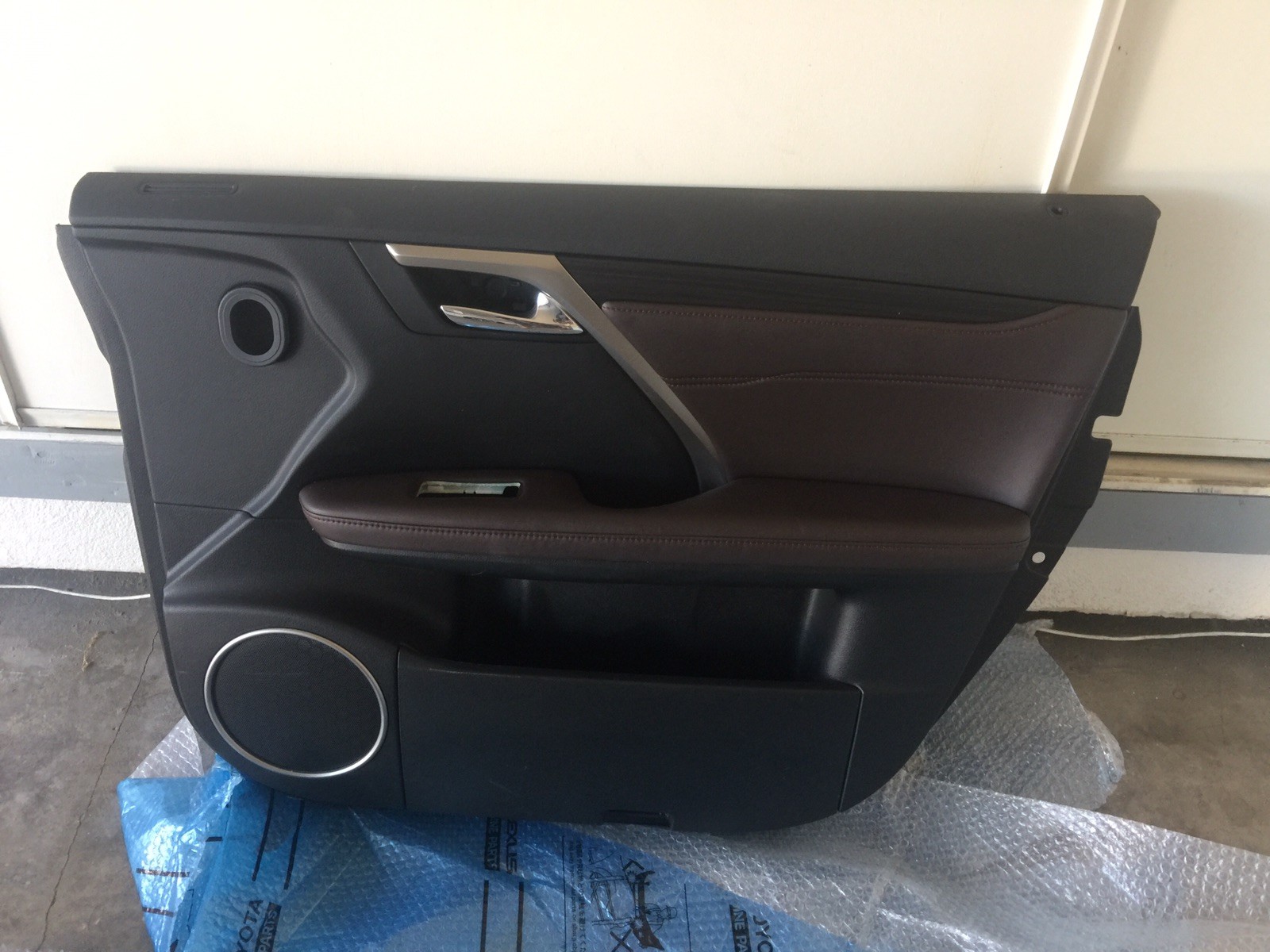 2016-2018 LEXUS RX350 RX450H FRONT RIGHT SIDE PASSENGER DOOR PANEL OEM ...