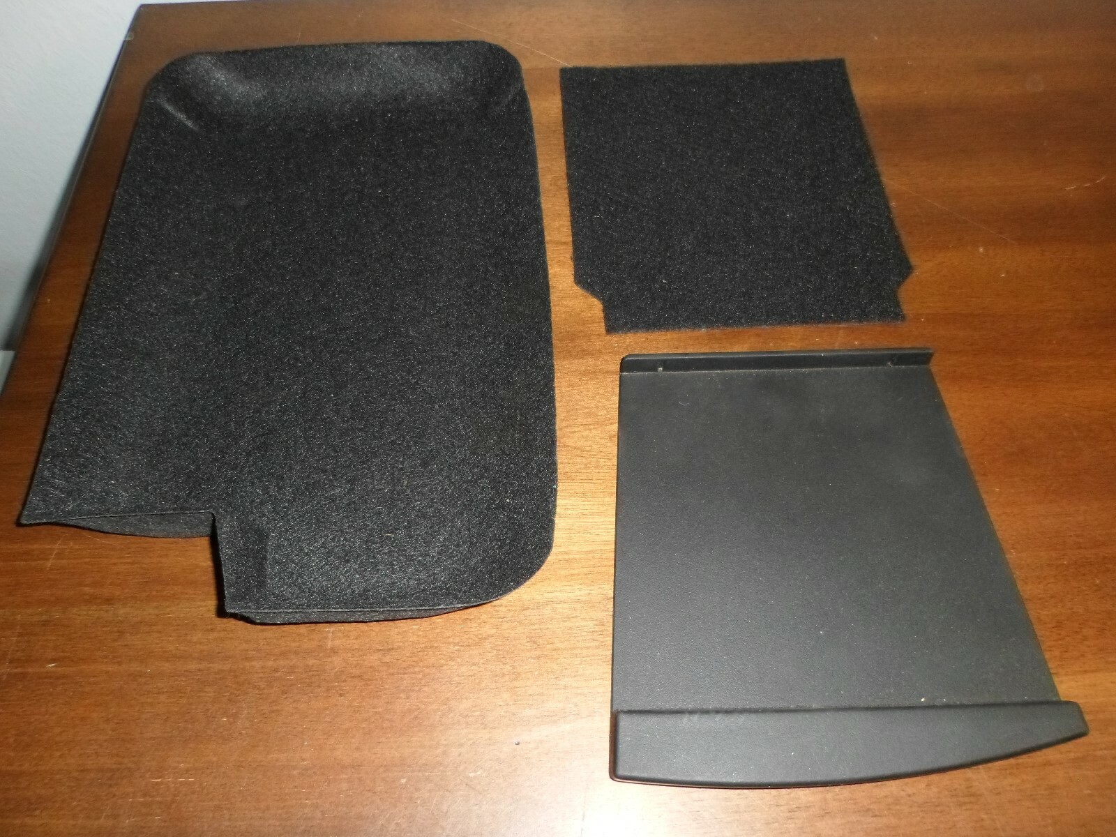 2008 Dodge Grand Caravan - Center Console Carpet and Dash Rubber Insert ...