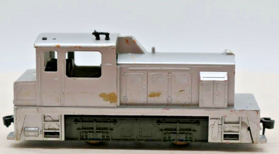 VINTAGE HO TRAIN TYCO Custom SILVER YARD SWITCHER ENGINE | eBay