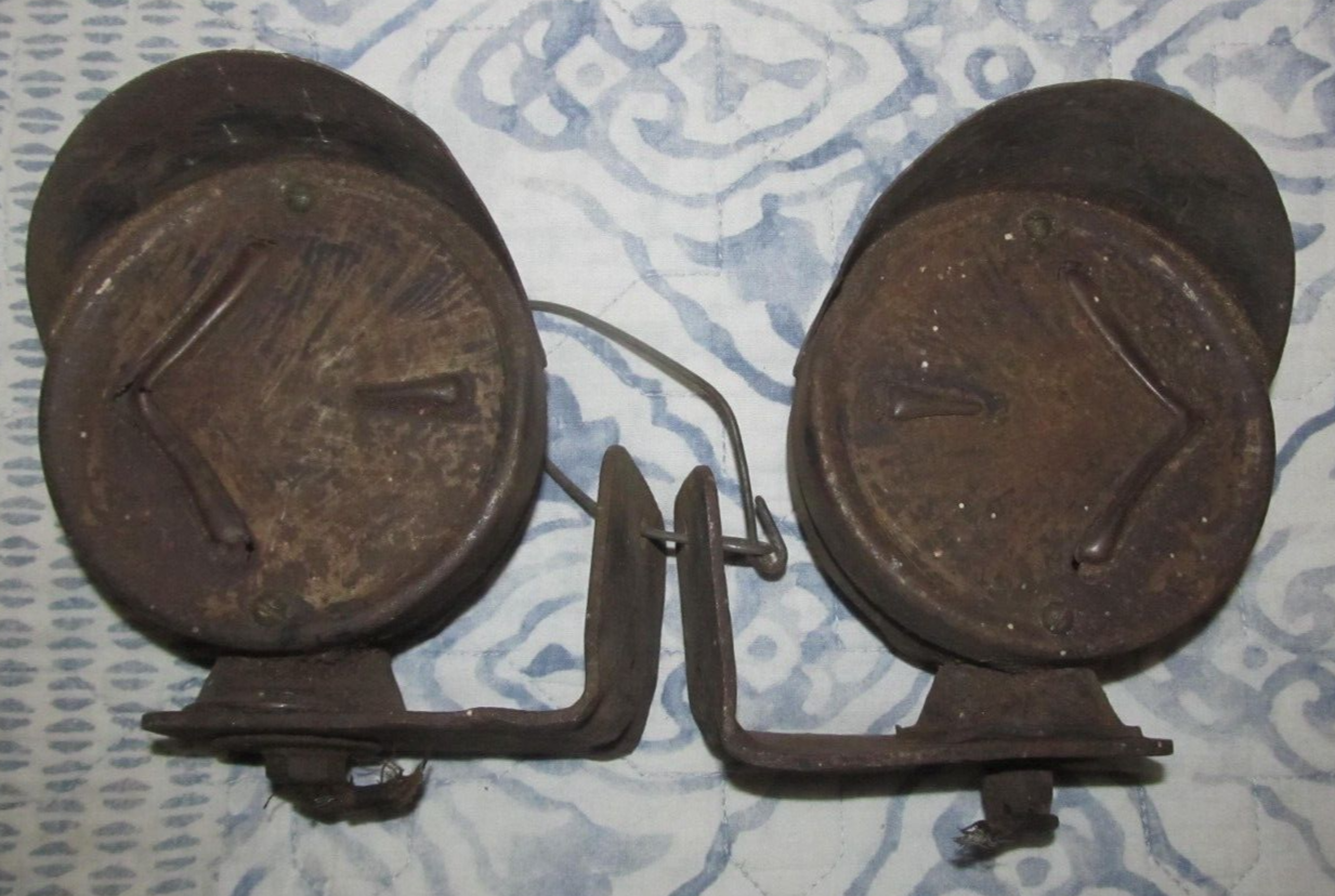 2 VINTAGE Turn SIGNAL Single Arrow LAMP Light Truck Jeep Military ...