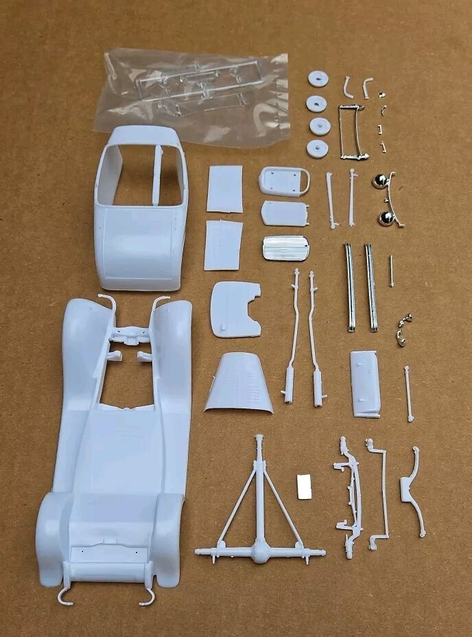 Monogram 1/24 1932 FORD STREET ROD BODY, CHASSIS AND RELATED PARTS | eBay